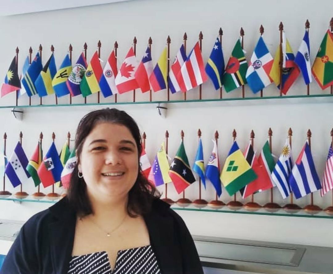 MAYA BELLOMO-JOHNSONPortuguês | Inglês - Catálogo de Tradutores